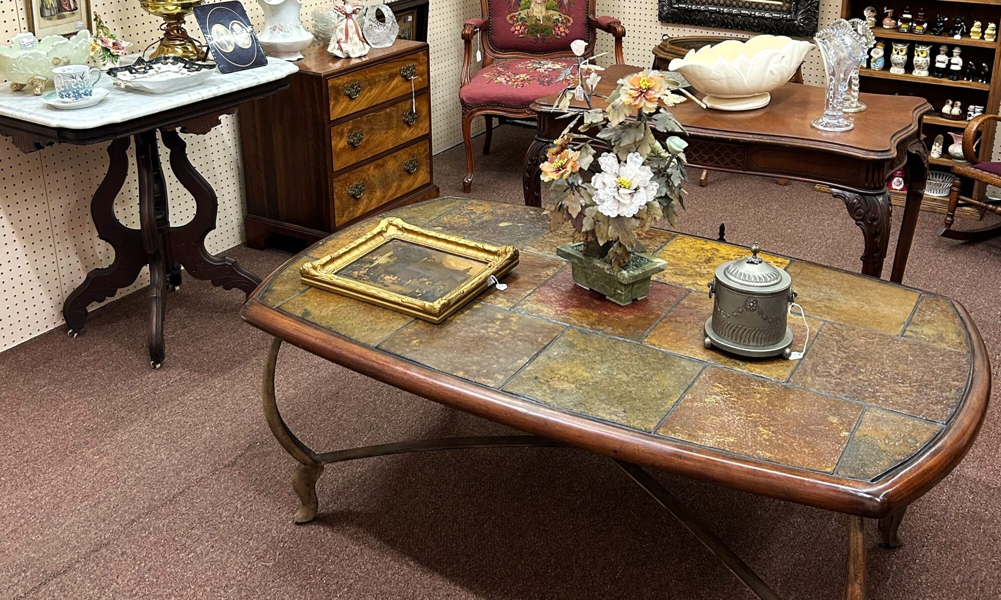 The Gallery – Medina Antique Mall